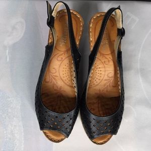 Spring Step | Shoes | Patrizia By Spring Step Womens Candace Wed | Poshmark